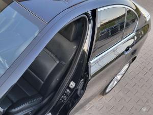 Black BMW 525 2014 in Vilnius, with an engine capacity of 2.00 L and mileage of 340 thousand km for 11950 €, photo 27 on AUTOMOTO.COM.LV