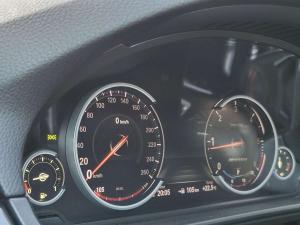 Black BMW 525 2014 in Vilnius, with an engine capacity of 2.00 L and mileage of 340 thousand km for 11950 €, photo 35 on AUTOMOTO.COM.LV