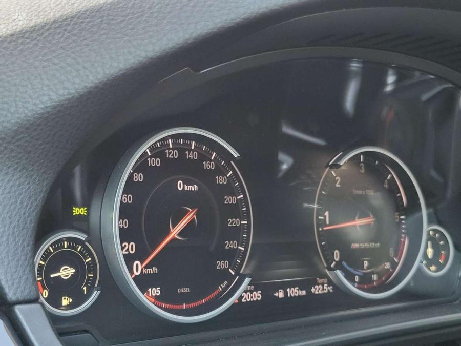 Black BMW 525 2014 in Vilnius, with an engine capacity of 2.00 L and mileage of 340 thousand km for 11950 €, photo 35 on AUTOMOTO.COM.LV