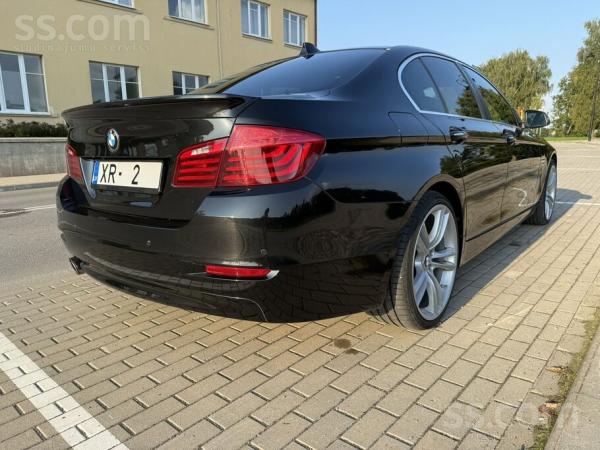 Melns BMW 525 2014 Rīga, ar dzinēja tilpumu 2.00 L un nobraukumu 345 tūkst. km par 16500 €, foto 3 vietnē AUTOMOTO.COM.LV