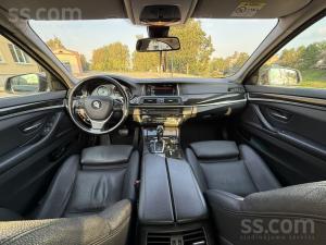 Черный БМВ 525 2014 в Рига, объемом двигателя 2.00 л и пробегом 345 тыс. км за 16500 €, фото 7 на AUTOMOTO.COM.LV