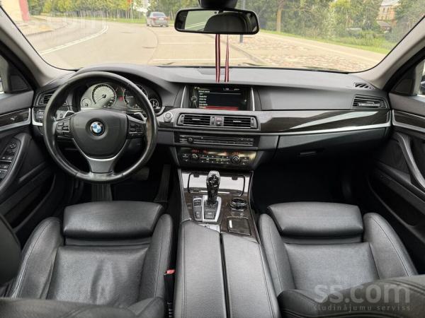 BMW 525 2014 Rīga vietnē Melns BMW 525 2014 Rīga, ar dzinēja tilpumu 2.00 L un nobraukumu 346 tūkst. km par 14800 €, foto 7 vietnē AUTOMOTO.COM.LV
