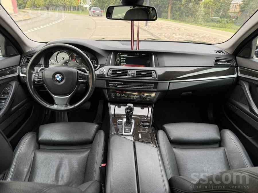 Black BMW 525 2014 in Riga, with an engine capacity of 2.00 L and mileage of 346 thousand km for 14800 €, photo 7 on AUTOMOTO.COM.LV