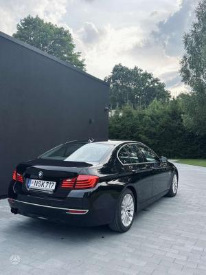Black BMW 525 2014 in Marijampole, with an engine capacity of 2.00 L and mileage of 381 thousand km for 8550 €, photo 5 on AUTOMOTO.COM.LV