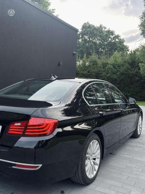 Black BMW 525 2014 in Marijampole, with an engine capacity of 2.00 L and mileage of 381 thousand km for 8550 €, photo 8 on AUTOMOTO.COM.LV