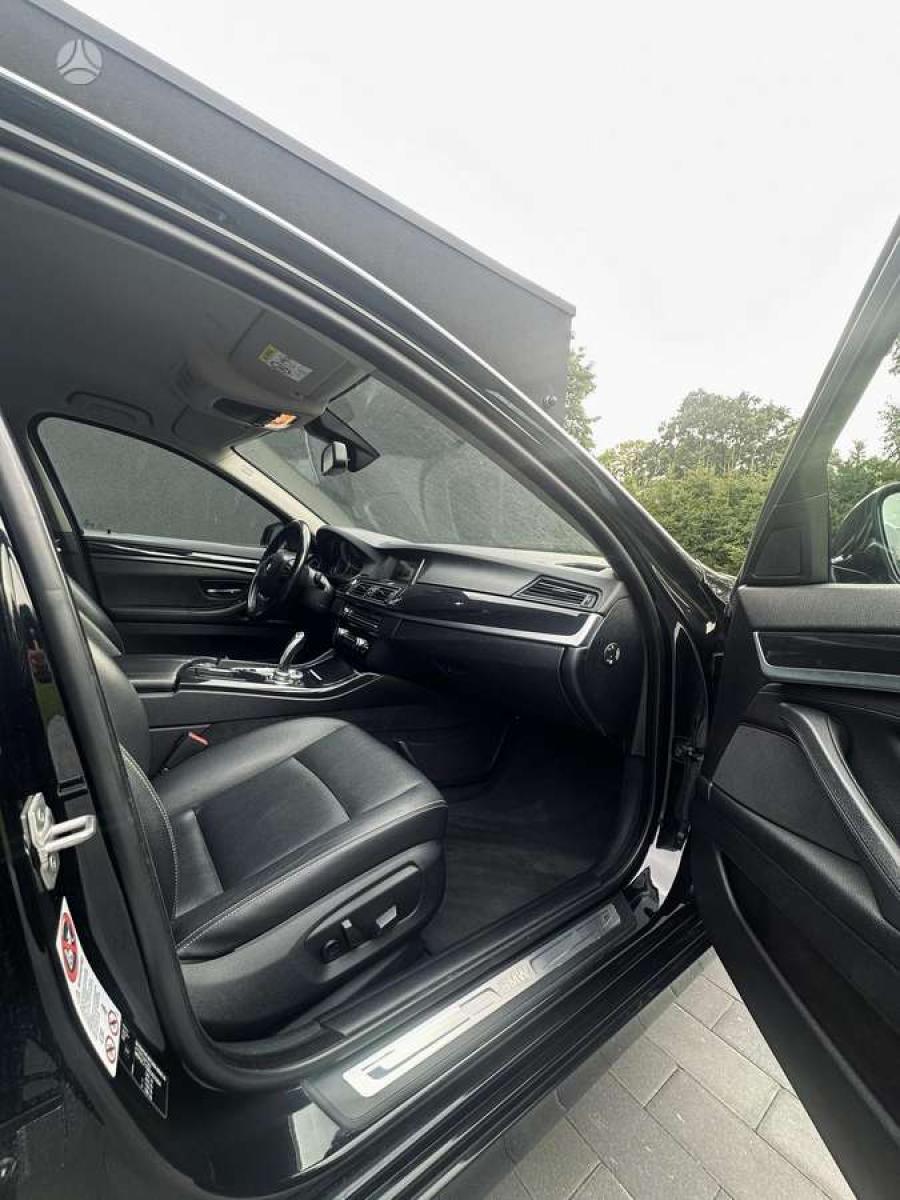 Black BMW 525 2014 in Marijampole, with an engine capacity of 2.00 L and mileage of 381 thousand km for 8550 €, photo 17 on AUTOMOTO.COM.LV