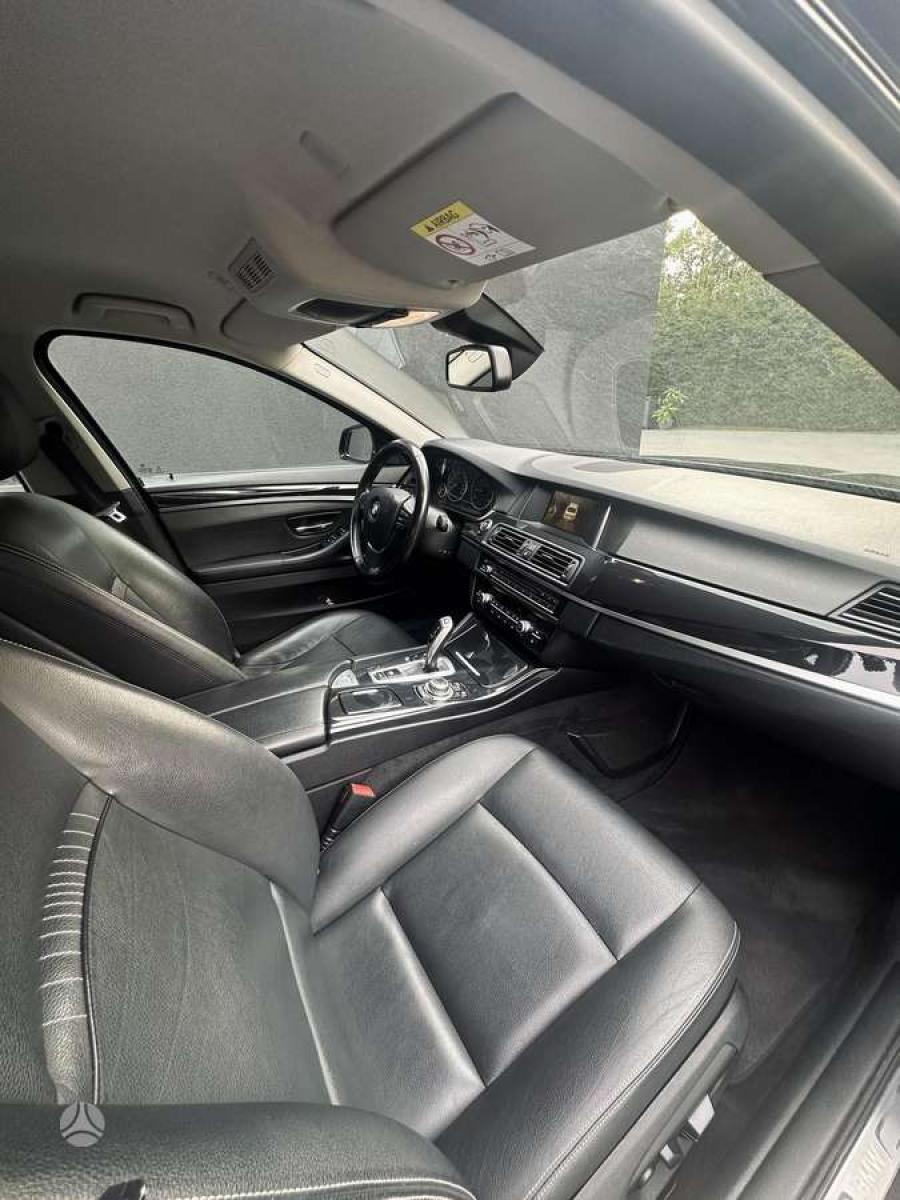 Black BMW 525 2014 in Marijampole, with an engine capacity of 2.00 L and mileage of 381 thousand km for 8550 €, photo 19 on AUTOMOTO.COM.LV