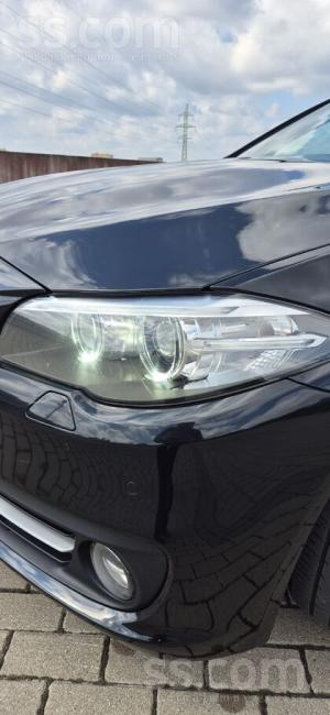 Black BMW 525 2016 in Riga, with an engine capacity of 2.00 L and mileage of 190 thousand km for 14000 €, photo 5 on AUTOMOTO.COM.LV