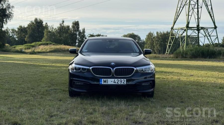 Black BMW 525 2019 in Riga, with an engine capacity of 2.00 L and mileage of 135 thousand km for 19500 €, photo 14 on AUTOMOTO.COM.LV