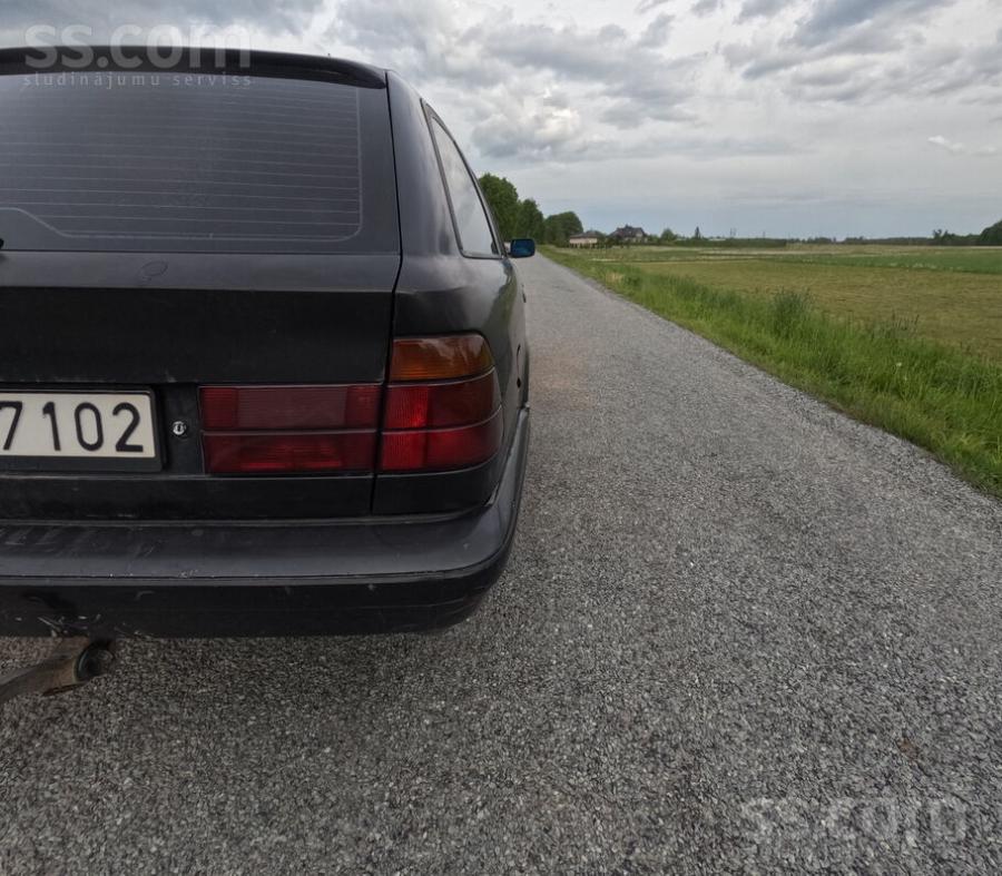 Melns BMW 525 1994 Rīga, ar dzinēja tilpumu 2.50 L un nobraukumu 444 tūkst. km par 3100 €, foto 8 vietnē AUTOMOTO.COM.LV