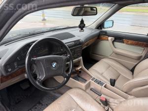 Melns BMW 525 1994 Liepāja, ar dzinēja tilpumu 2.50 L un nobraukumu 317 tūkst. km par 3490 €, foto 6 vietnē AUTOMOTO.COM.LV