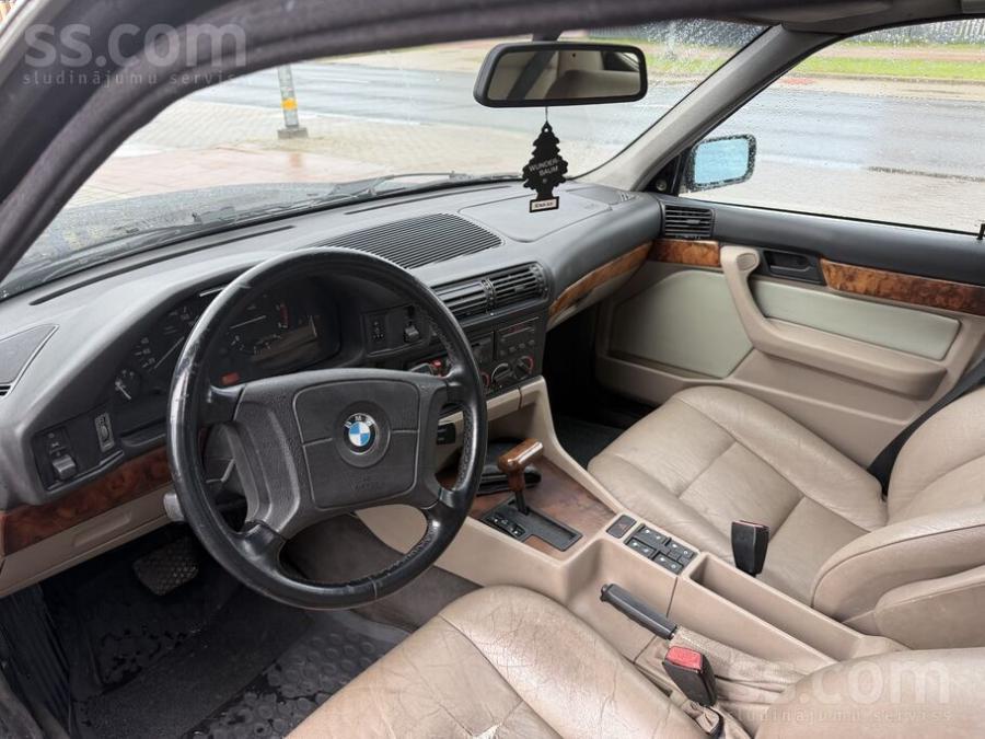 Melns BMW 525 1994 Liepāja, ar dzinēja tilpumu 2.50 L un nobraukumu 317 tūkst. km par 3490 €, foto 6 vietnē AUTOMOTO.COM.LV