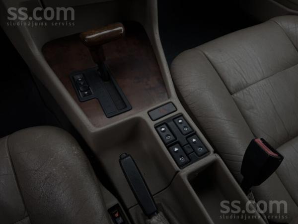 Melns BMW 525 1994 Liepāja, ar dzinēja tilpumu 2.50 L un nobraukumu 317 tūkst. km par 3490 €, foto 10 vietnē AUTOMOTO.COM.LV