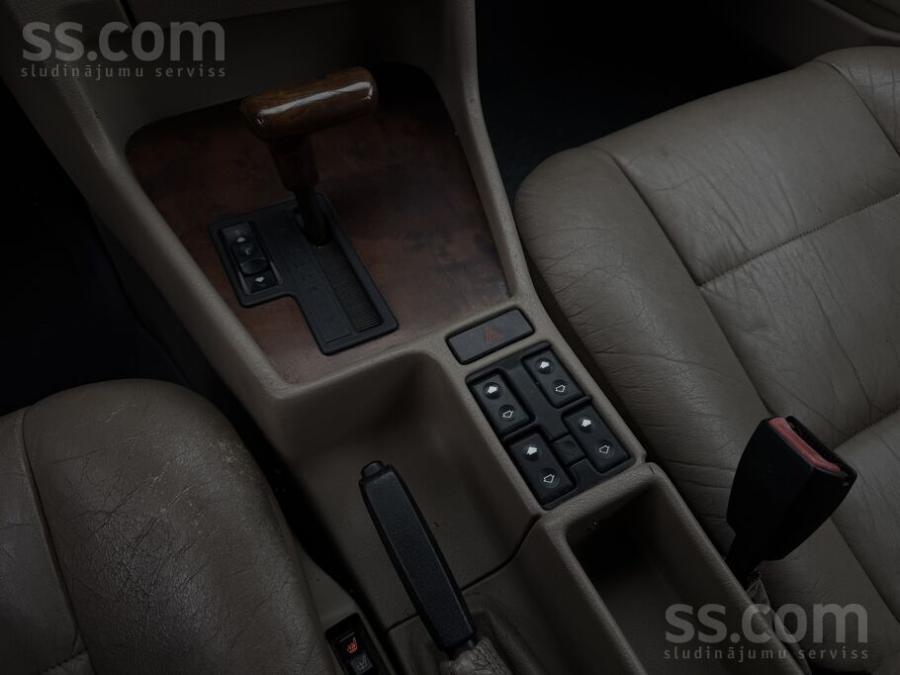 Melns BMW 525 1994 Liepāja, ar dzinēja tilpumu 2.50 L un nobraukumu 317 tūkst. km par 3490 €, foto 10 vietnē AUTOMOTO.COM.LV