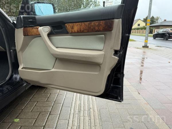 Melns BMW 525 1994 Liepāja, ar dzinēja tilpumu 2.50 L un nobraukumu 317 tūkst. km par 3490 €, foto 11 vietnē AUTOMOTO.COM.LV