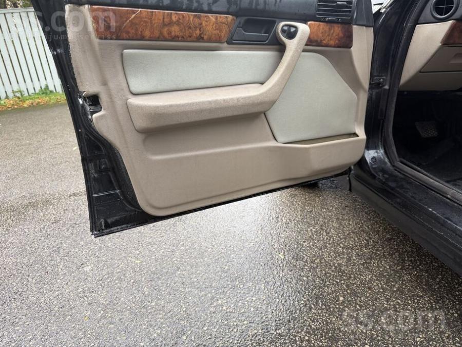 Melns BMW 525 1994 Liepāja, ar dzinēja tilpumu 2.50 L un nobraukumu 317 tūkst. km par 3490 €, foto 14 vietnē AUTOMOTO.COM.LV