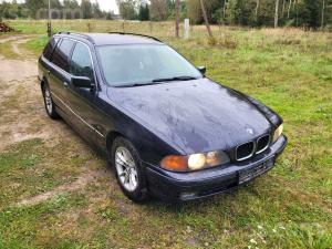 Black BMW 525 1997 in Aizkraukle, with an engine capacity of 2.50 L and mileage of 366 thousand km for 1100 €, photo  on AUTOMOTO.COM.LV