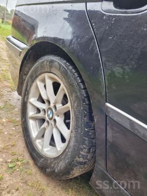 Melns BMW 525 1997 Aizkraukle, ar dzinēja tilpumu 2.50 L un nobraukumu 366 tūkst. km par 1100 €, foto 3 vietnē AUTOMOTO.COM.LV