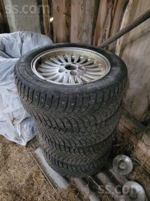 Melns BMW 525 1997 Aizkraukle, ar dzinēja tilpumu 2.50 L un nobraukumu 366 tūkst. km par 1100 €, foto 5 vietnē AUTOMOTO.COM.LV