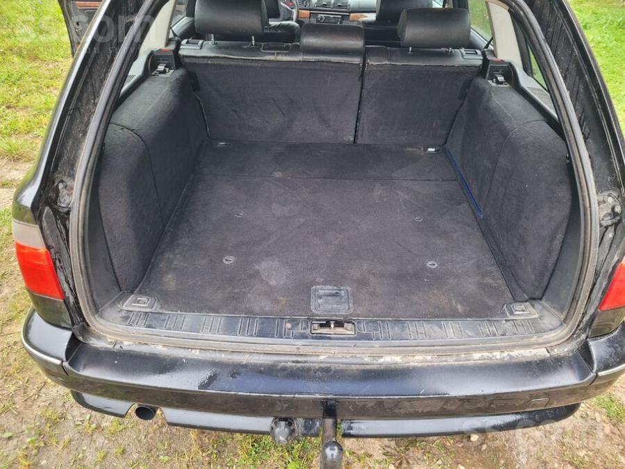 Melns BMW 525 1997 Aizkraukle, ar dzinēja tilpumu 2.50 L un nobraukumu 366 tūkst. km par 1100 €, foto 7 vietnē AUTOMOTO.COM.LV