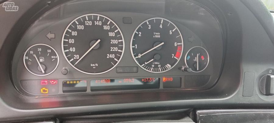 Melns BMW 525 2001 Kauņa, ar dzinēja tilpumu 2.50 L un nobraukumu 415 tūkst. km par 2500 €, foto 14 vietnē AUTOMOTO.COM.LV