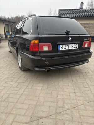 Melns BMW 525 2002 Klaipėda, ar dzinēja tilpumu 2.50 L un nobraukumu 300 tūkst. km par 1950 €, foto 3 vietnē AUTOMOTO.COM.LV