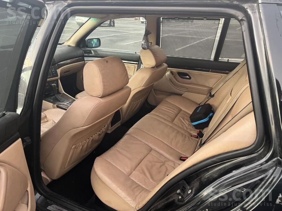 Melns BMW 525 2002 Rīga, ar dzinēja tilpumu 2.50 L un nobraukumu 450 tūkst. km par 1750 €, foto 8 vietnē AUTOMOTO.COM.LV