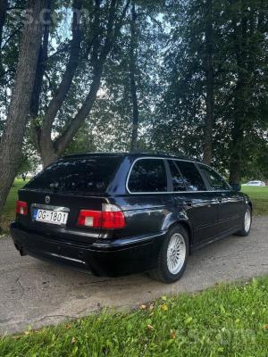 Black BMW 525 2002 in Daugavpils, with an engine capacity of 2.50 L and mileage of 314 thousand km for 1700 €, photo  on AUTOMOTO.COM.LV