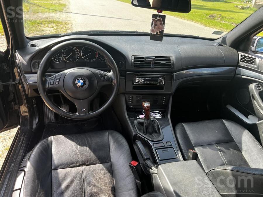 Black BMW 525 2002 in Daugavpils, with an engine capacity of 2.50 L and mileage of 314 thousand km for 1700 €, photo 6 on AUTOMOTO.COM.LV