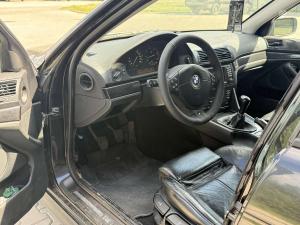 Melns BMW 525 2002 Viļņa, ar dzinēja tilpumu 2.50 L un nobraukumu 353 tūkst. km par 1700 €, foto 7 vietnē AUTOMOTO.COM.LV