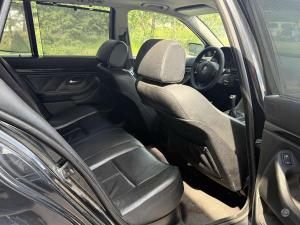 Melns BMW 525 2002 Viļņa, ar dzinēja tilpumu 2.50 L un nobraukumu 353 tūkst. km par 1700 €, foto 12 vietnē AUTOMOTO.COM.LV