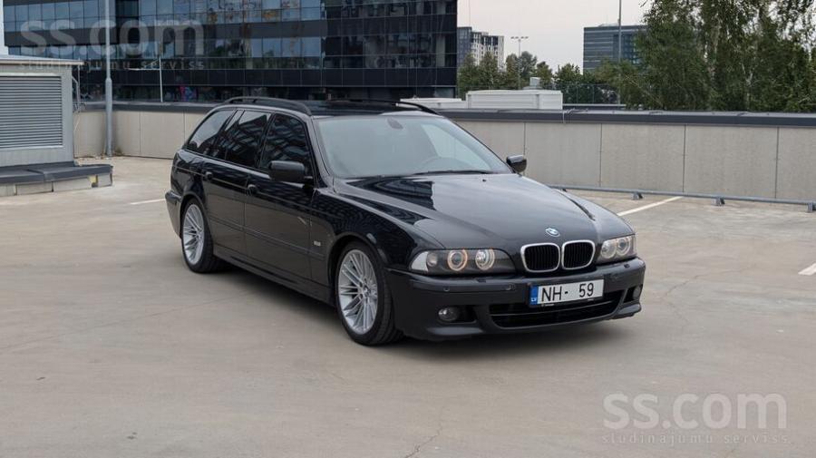 Melns BMW 525 2002 Rīga, ar dzinēja tilpumu 2.50 L un nobraukumu 368 tūkst. km par 7450 €, foto 3 vietnē AUTOMOTO.COM.LV