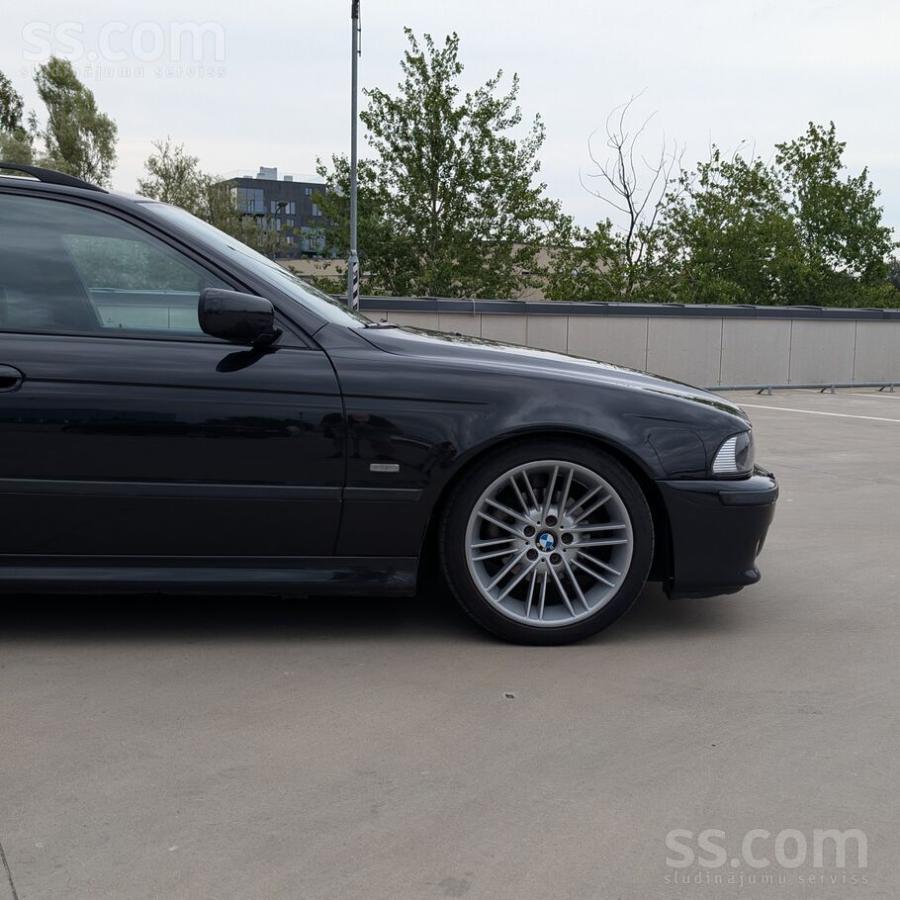 Melns BMW 525 2002 Rīga, ar dzinēja tilpumu 2.50 L un nobraukumu 368 tūkst. km par 7450 €, foto 7 vietnē AUTOMOTO.COM.LV