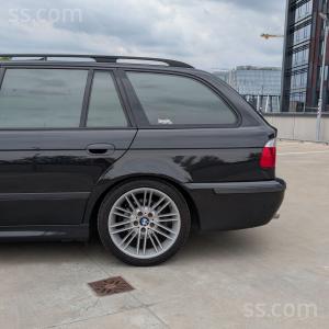 Melns BMW 525 2002 Rīga, ar dzinēja tilpumu 2.50 L un nobraukumu 368 tūkst. km par 7450 €, foto 10 vietnē AUTOMOTO.COM.LV