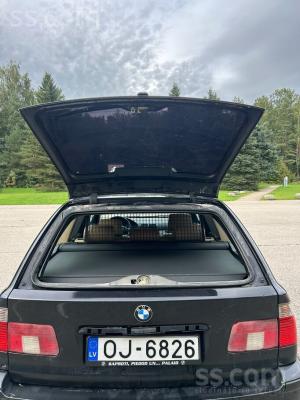 Черный БМВ 525 2002 в Рига, объемом двигателя 2.50 л и пробегом 457 тыс. км за 1500 €, фото 7 на AUTOMOTO.COM.LV