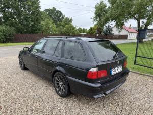 Black BMW 525 2003 in Ventspils, with an engine capacity of 2.50 L and mileage of 418 thousand km for 1490 €, photo 6 on AUTOMOTO.COM.LV