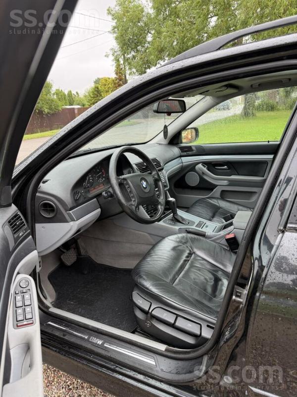 Black BMW 525 2003 in Ventspils, with an engine capacity of 2.50 L and mileage of 418 thousand km for 1490 €, photo 6 on AUTOMOTO.COM.LV