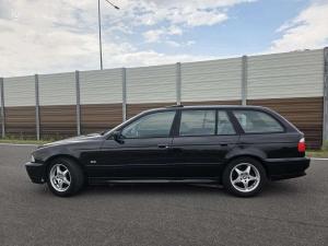 Melns BMW 525 2003 Kauņa, ar dzinēja tilpumu 2.50 L un nobraukumu 270 tūkst. km par 2999 €, foto 43 vietnē AUTOMOTO.COM.LV