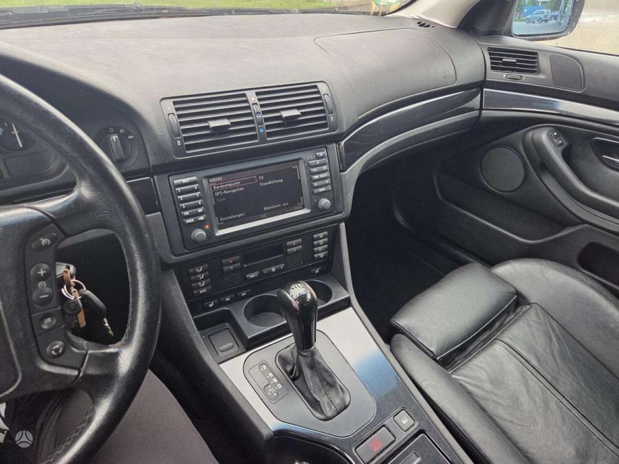 Melns BMW 525 2003 Kauņa, ar dzinēja tilpumu 2.50 L un nobraukumu 270 tūkst. km par 2999 €, foto 67 vietnē AUTOMOTO.COM.LV