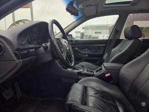 Melns BMW 525 2003 Kauņa, ar dzinēja tilpumu 2.50 L un nobraukumu 270 tūkst. km par 2999 €, foto 74 vietnē AUTOMOTO.COM.LV