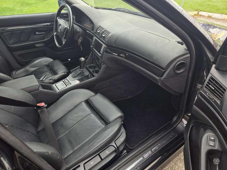 Melns BMW 525 2003 Kauņa, ar dzinēja tilpumu 2.50 L un nobraukumu 270 tūkst. km par 2999 €, foto 83 vietnē AUTOMOTO.COM.LV