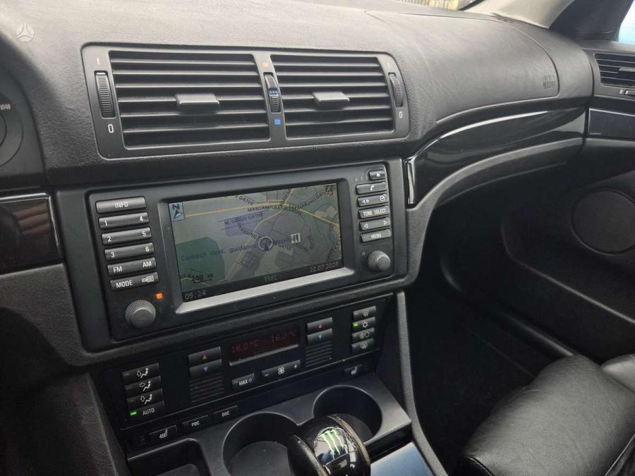 Melns BMW 525 2003 Kauņa, ar dzinēja tilpumu 2.50 L un nobraukumu 270 tūkst. km par 2999 €, foto 98 vietnē AUTOMOTO.COM.LV