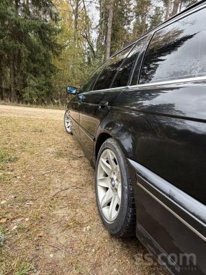 Melns BMW 525 2003 Preiļi, ar dzinēja tilpumu 2.50 L un nobraukumu 417 tūkst. km par 1890 €, foto 10 vietnē AUTOMOTO.COM.LV