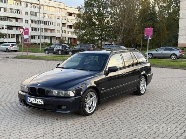 Черный БМВ 525 2003 в Лиепая, объемом двигателя 2.50 л и пробегом 443 тыс. км за 2250 €, фото 3 на AUTOMOTO.COM.LV