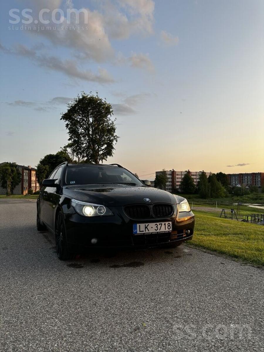 Melns BMW 525 2004 Daugavpils, ar dzinēja tilpumu 2.50 L un nobraukumu 357 tūkst. km par 4500 €, foto 3 vietnē AUTOMOTO.COM.LV