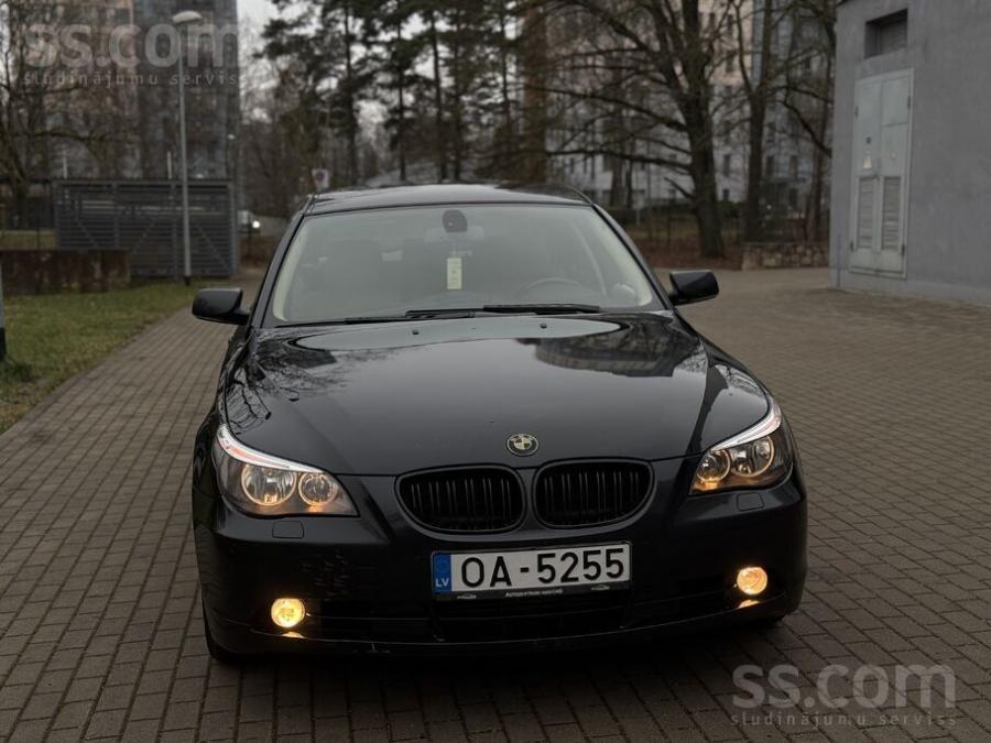 Melns BMW 525 2004 Rīga, ar dzinēja tilpumu 2.50 L un nobraukumu 0 tūkst. km par 3350 €, foto 3 vietnē AUTOMOTO.COM.LV