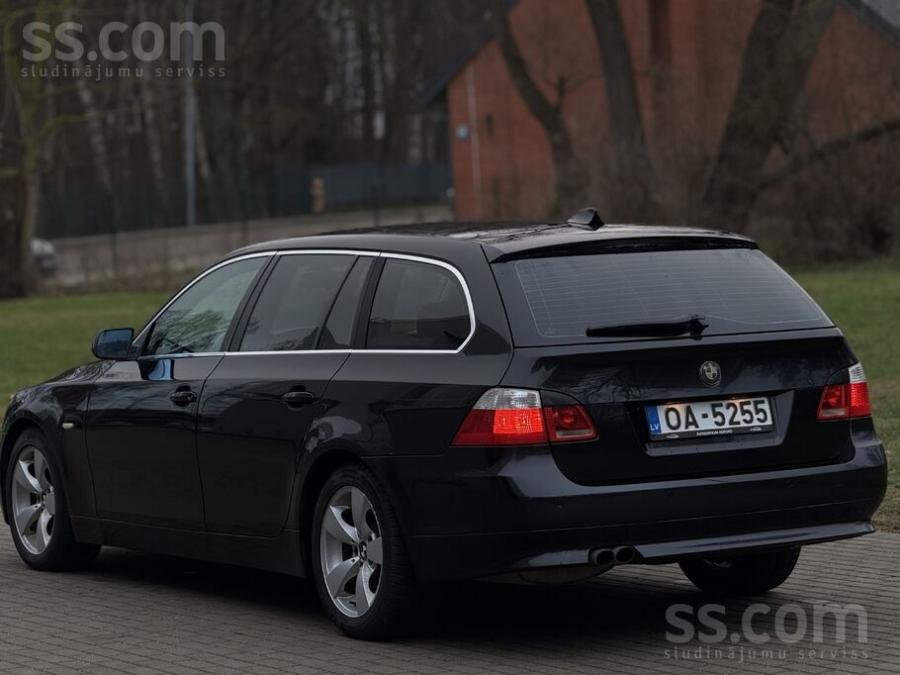 Melns BMW 525 2004 Rīga, ar dzinēja tilpumu 2.50 L un nobraukumu 0 tūkst. km par 3350 €, foto 6 vietnē AUTOMOTO.COM.LV