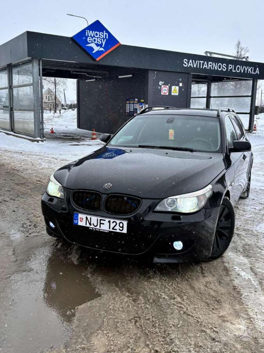 Melns BMW 525 2004 Šakiai, ar dzinēja tilpumu 2.50 L un nobraukumu 436 tūkst. km par 2600 €, foto 1 vietnē AUTOMOTO.COM.LV