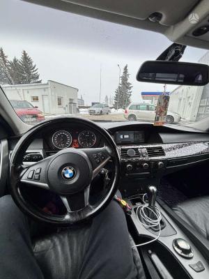 Melns BMW 525 2004 Šakiai, ar dzinēja tilpumu 2.50 L un nobraukumu 436 tūkst. km par 2600 €, foto 4 vietnē AUTOMOTO.COM.LV