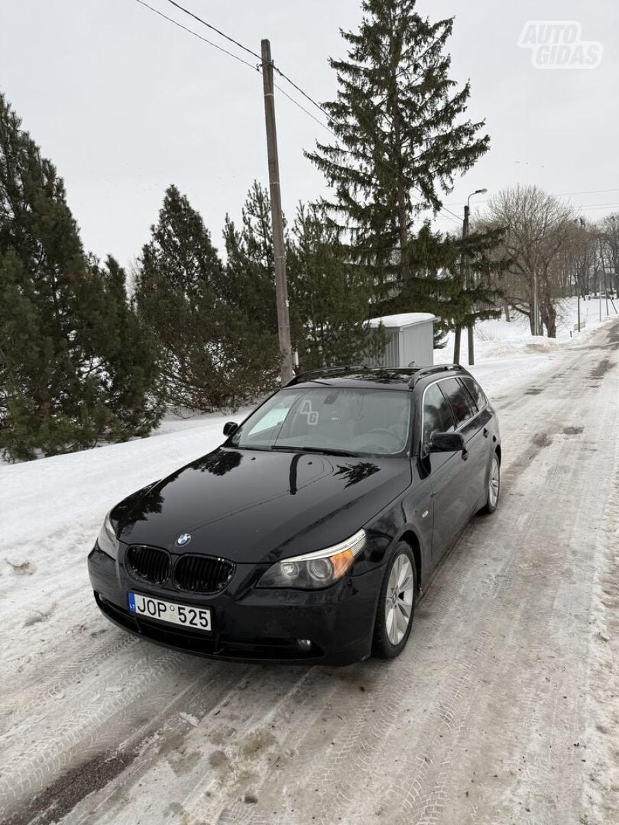 Black BMW 525 2004 in Kelme, with an engine capacity of 2.50 L and mileage of 273 thousand km for 1950 €, photo 3 on AUTOMOTO.COM.LV